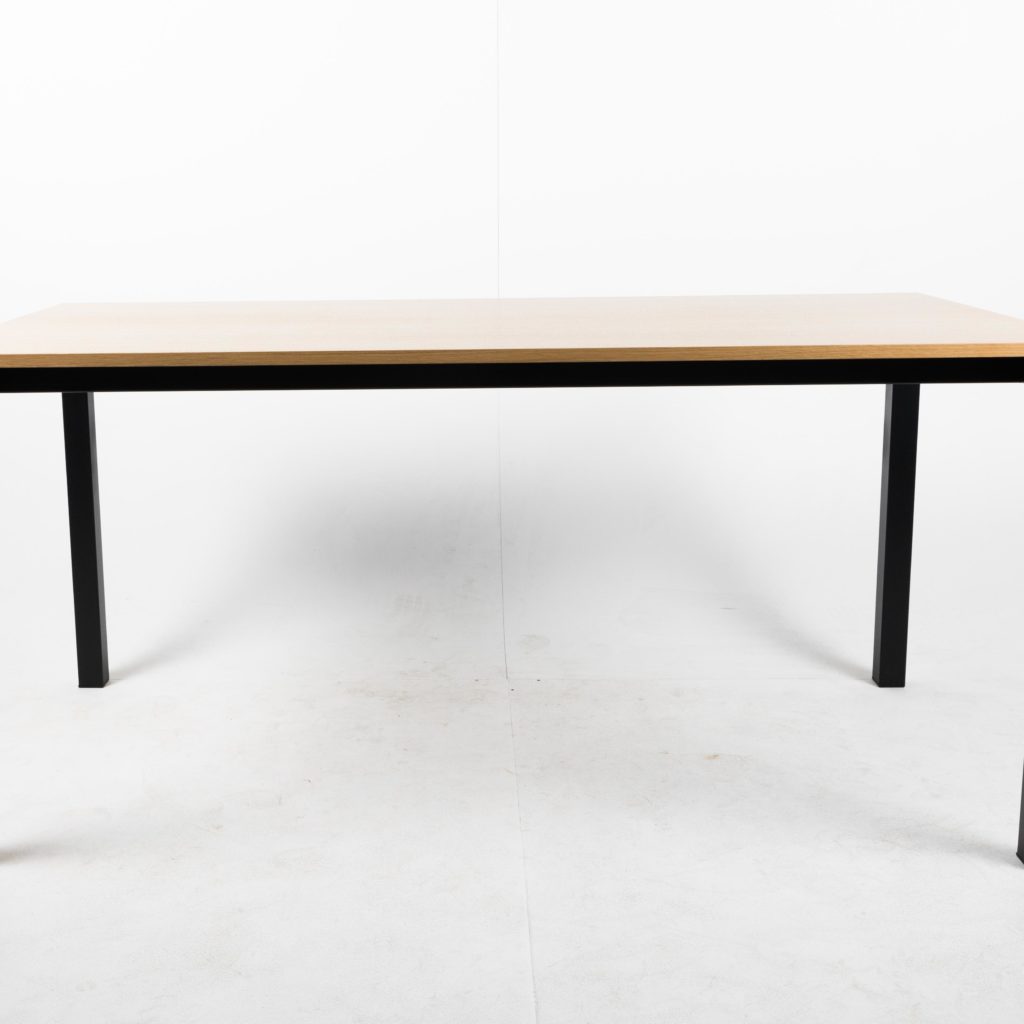 OKA, table rectangulaire (8p.) - Art Show Communication